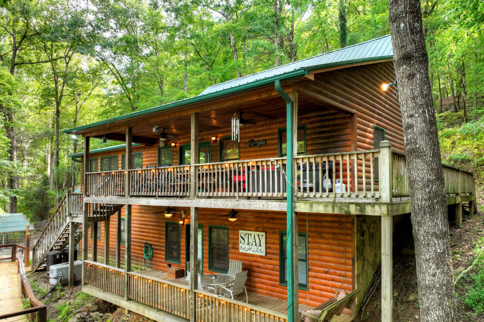 Blue Ridge GA Cabins - The Water’s Edge | Georgia Cabins For You